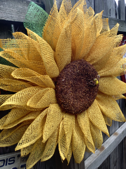 Handmade Wreaths – Beth's Country Primitive Home Decor